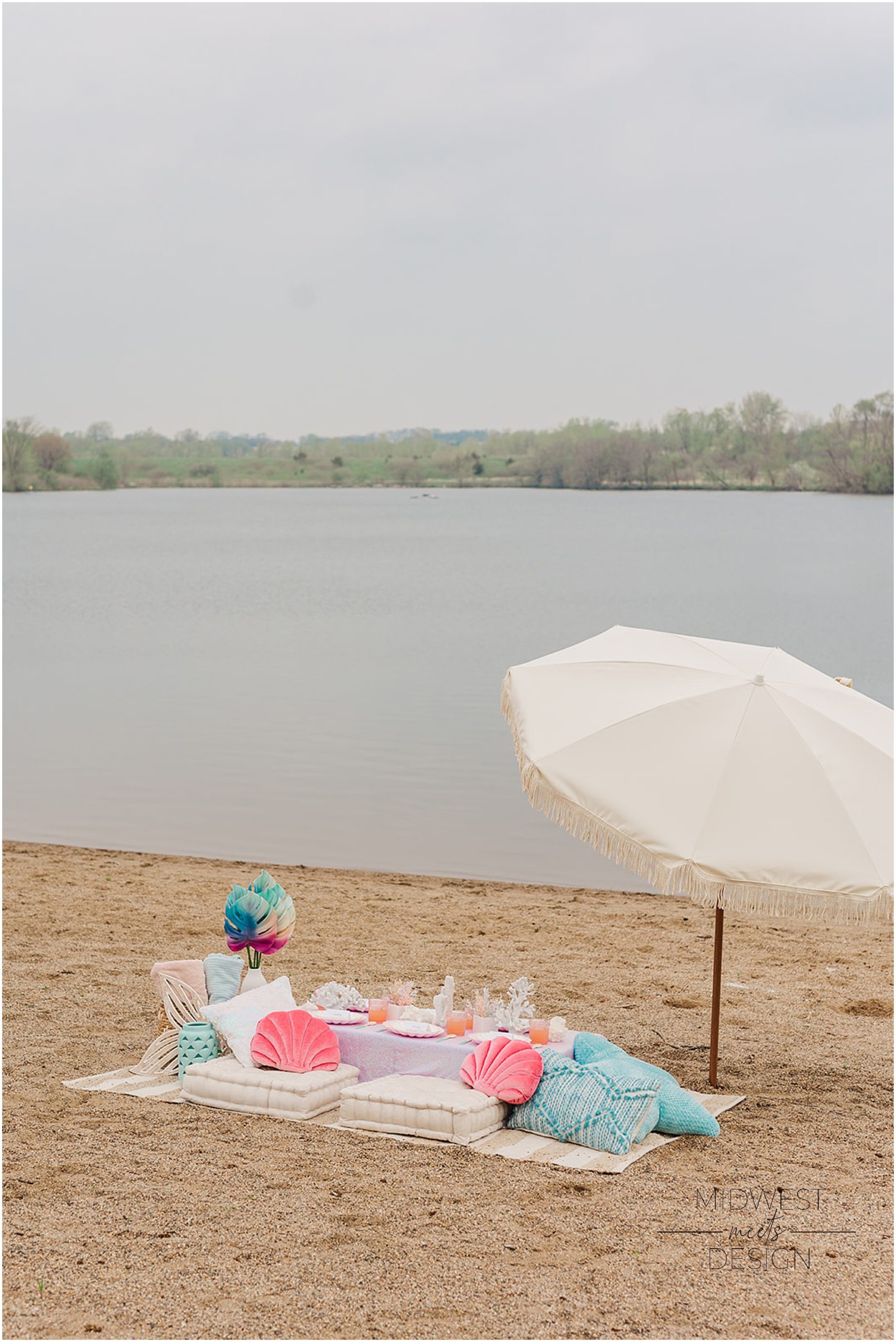 Mermaid Beach Themed Birthday Party - midwestmeetsdesign.com