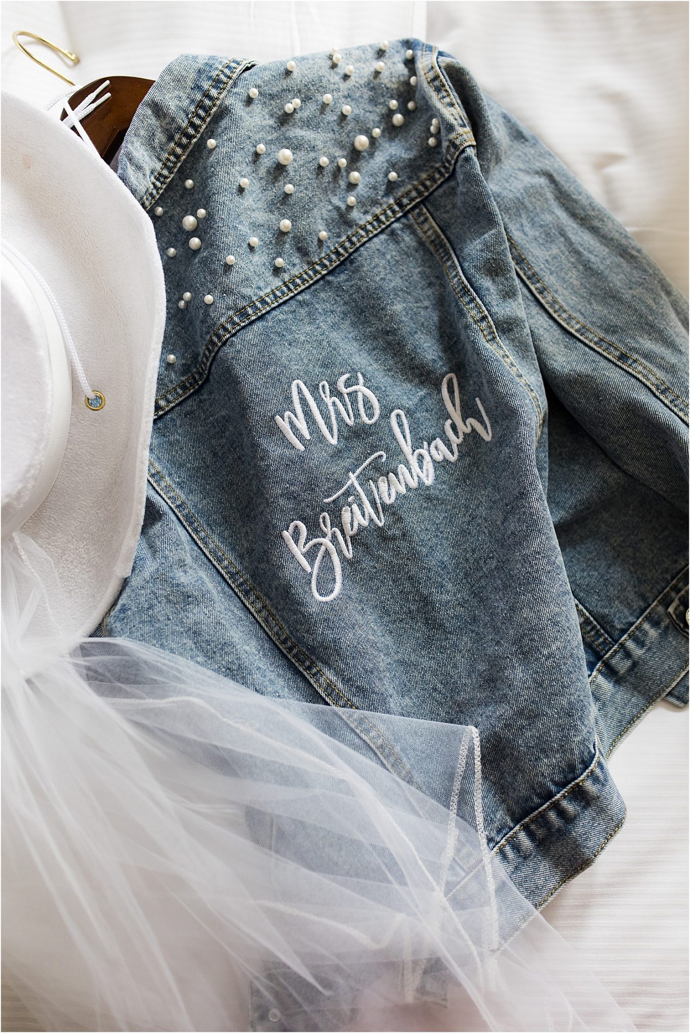 Ellie + Logan's Spring Wedding Soiree at The Rollins Mansion, Des ...