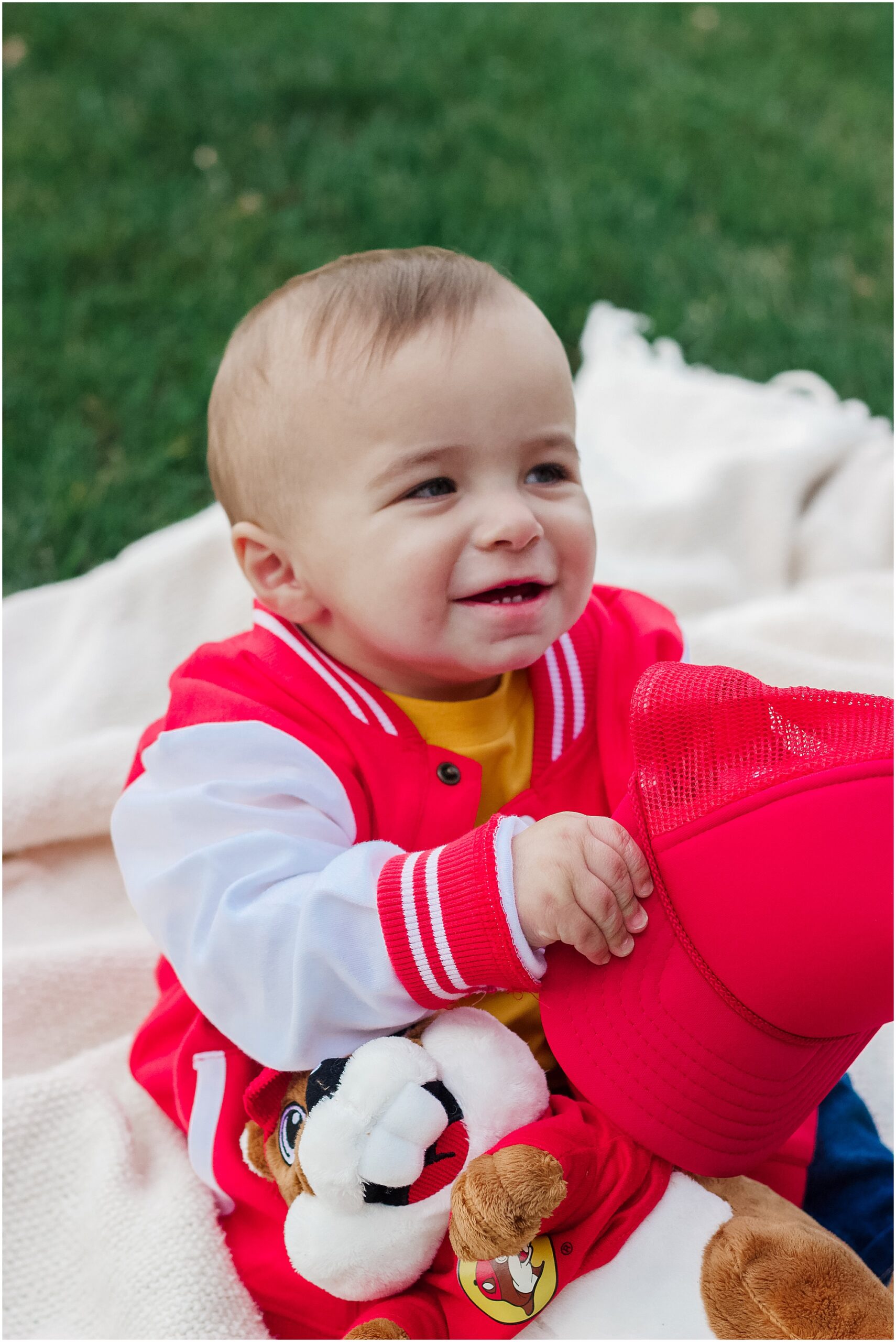 Wyatt's Buc-ee's Themed First Birthday Party - midwestmeetsdesign.com