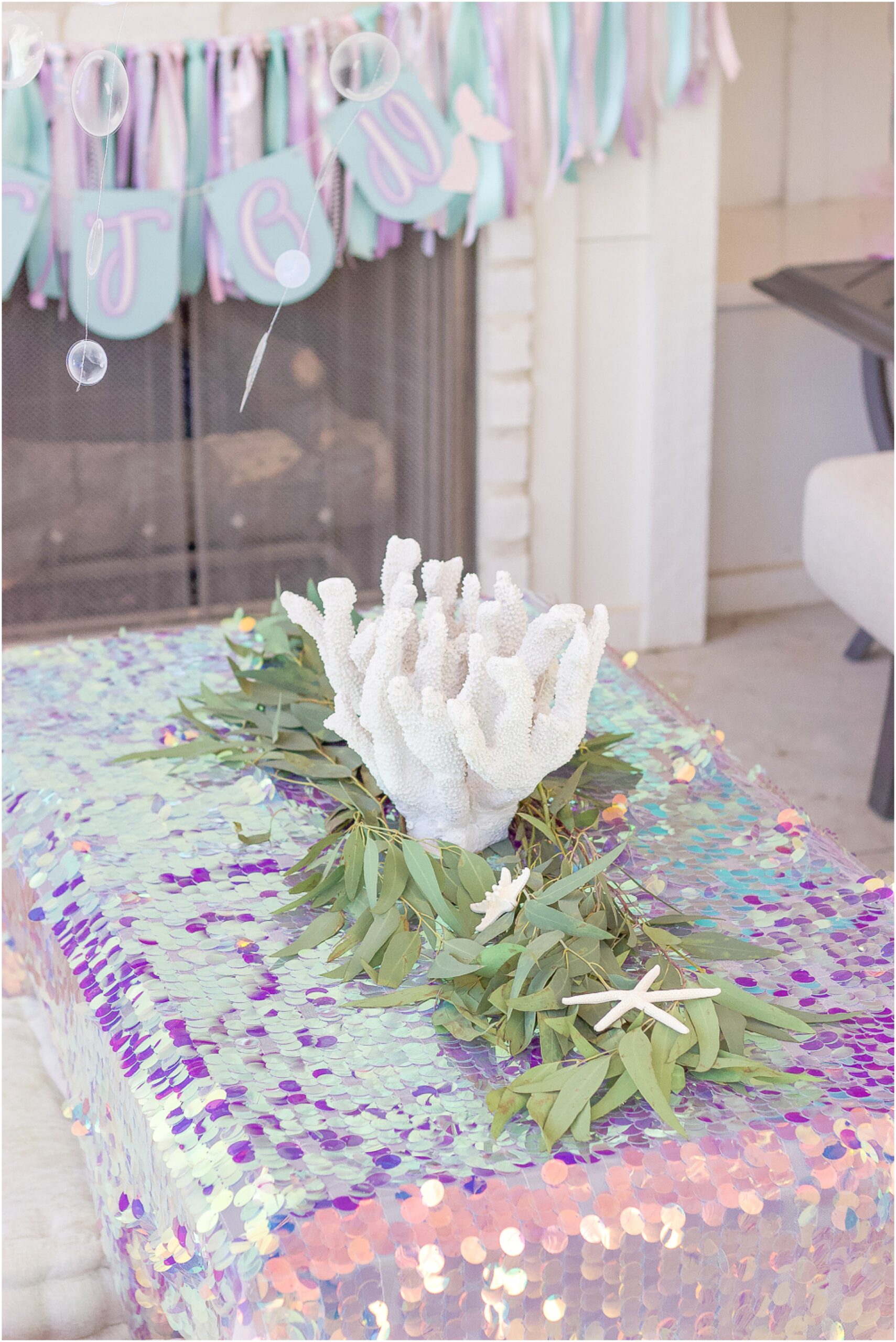 A 'Dive Into Five' Mermaid Themed Pool Party in Des Moines, Iowa ...
